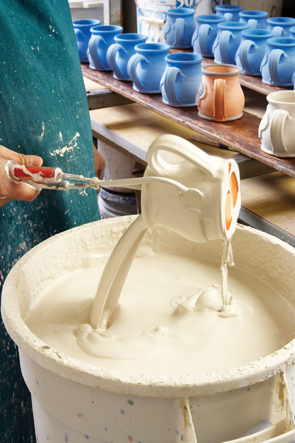 Pottery: The Ultimate Guide, History, Getting Started, Inspiration ...